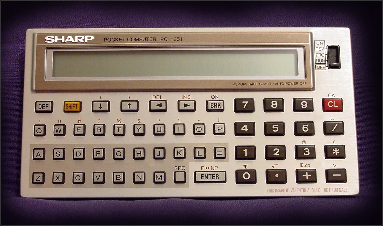 Sharp PC-1475